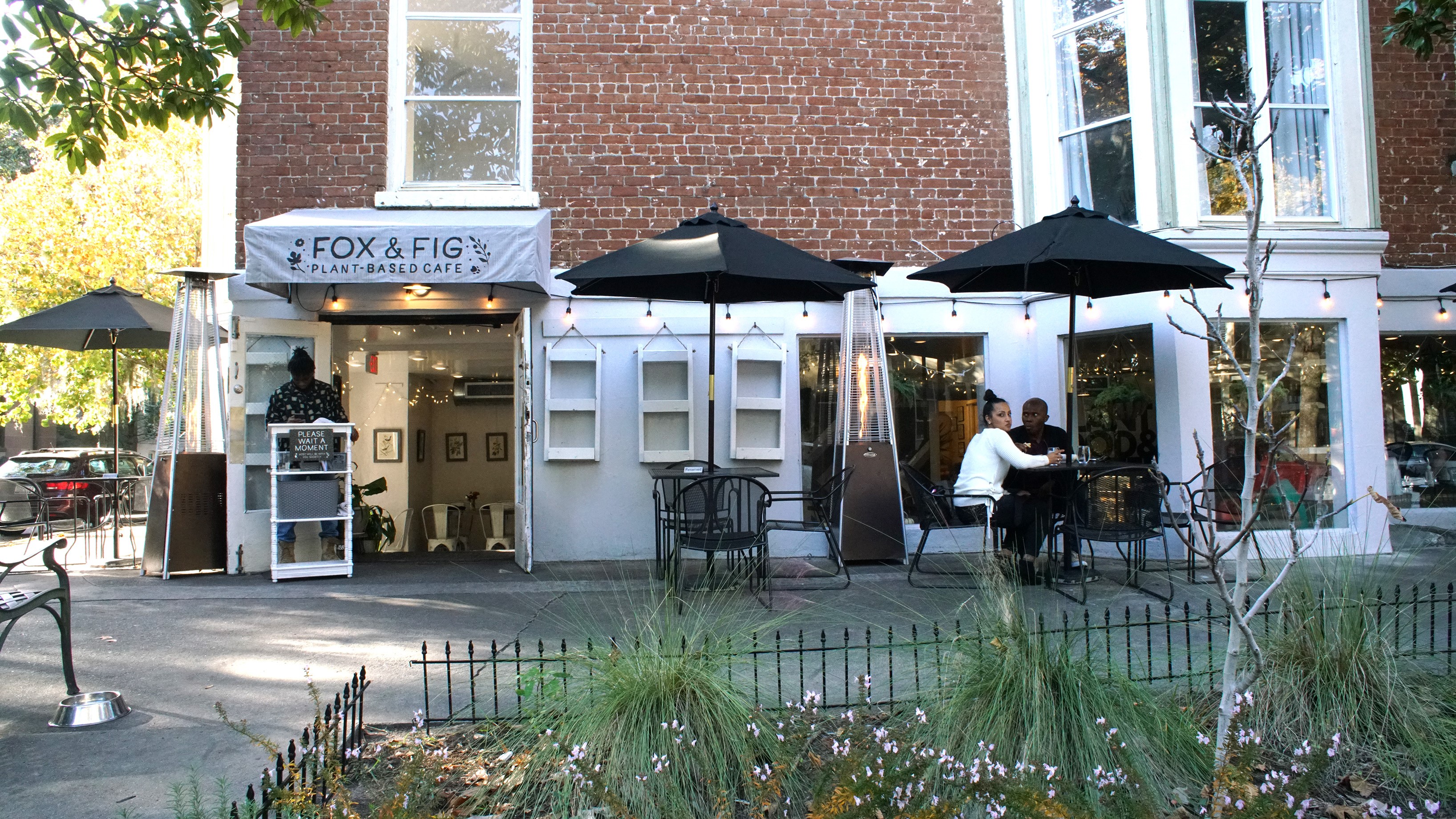 Locations Hub - Fox & Fig